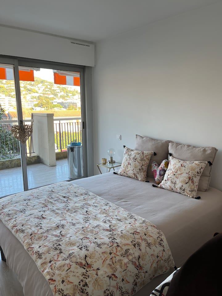 Appart Avec Grande Terrasse - Théoule-sur-Mer