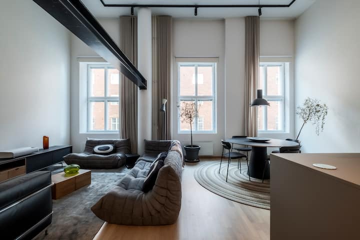 Rest Two-story Flat W/ Private Sauna & City Views - Helsinki
