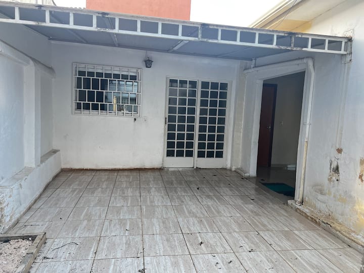 Cimtb - Casa + Cômodo Comercial - Araxá