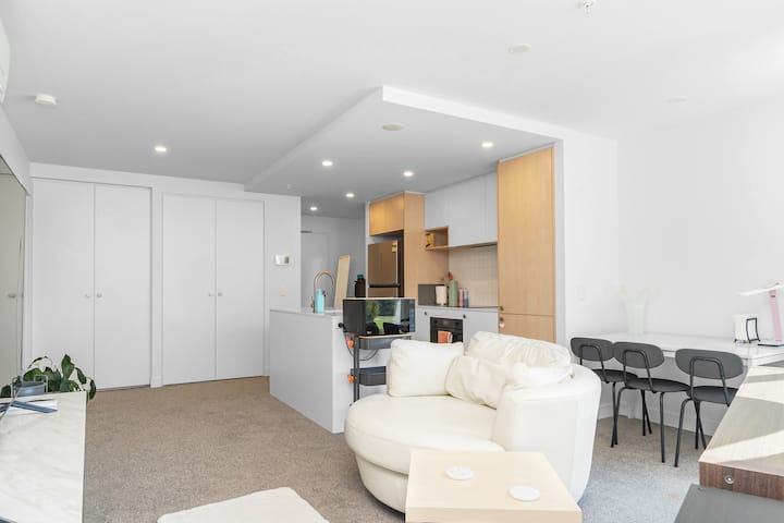 Cozy 1br | Pool & Sauna | Westfield | Cbr Hospital - Canberra