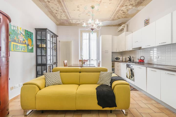 Balsamico Suites | Near Ferrari Museum & Railway - Modena