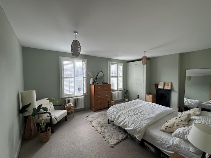 House In Central Watford - Watford