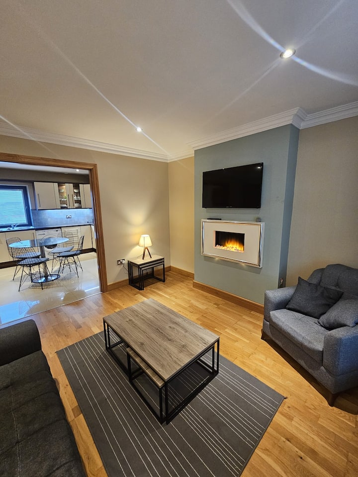 Stylish Duplex Apartment - Tralee