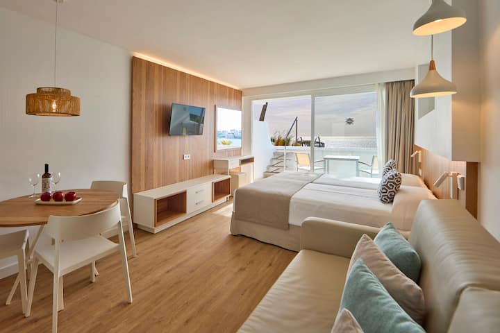 Premium Studio Garden Sea View - El Toro