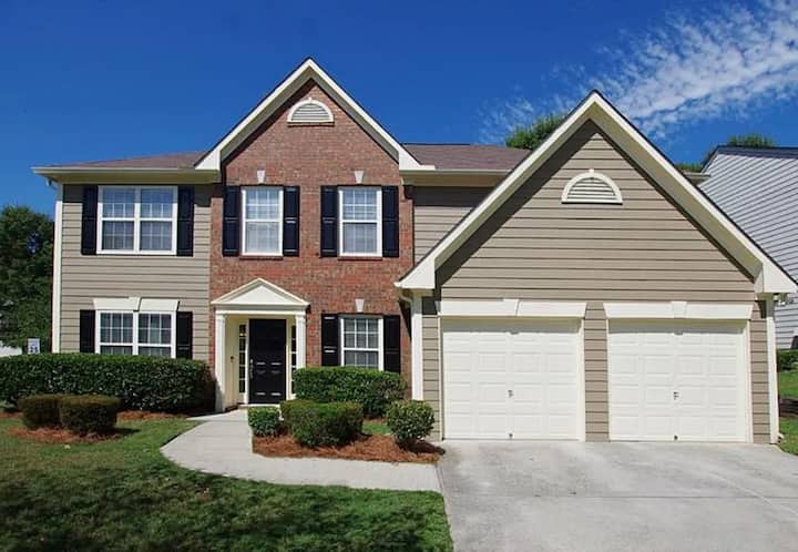 Welcome To Magnolia Retreat - Union City, GA
