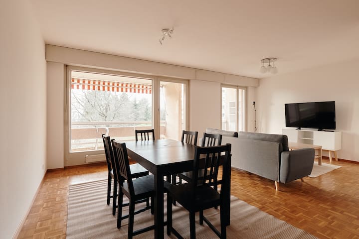 4-bedrooms Apartment Next To Ehl! - Lausanne