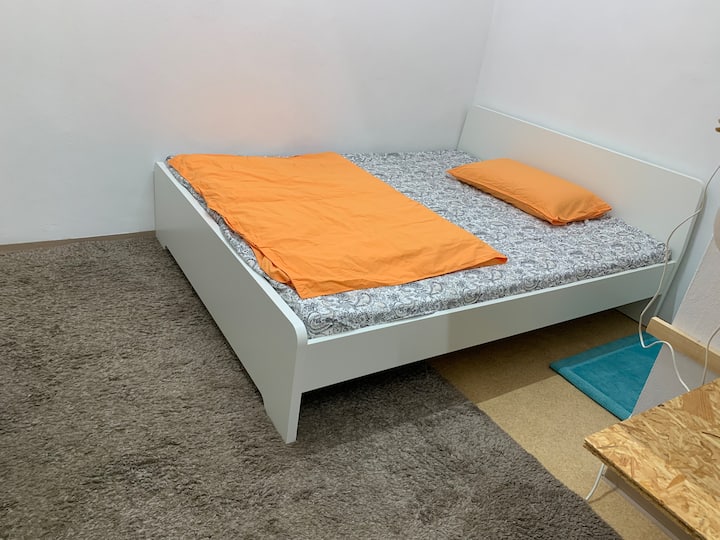 1 Zimmer, Einfach Und Günstig - Munich