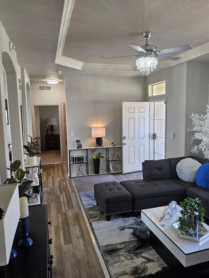 Contemporary Guesthouse - Lake Perris State Recreation Area, Perris
