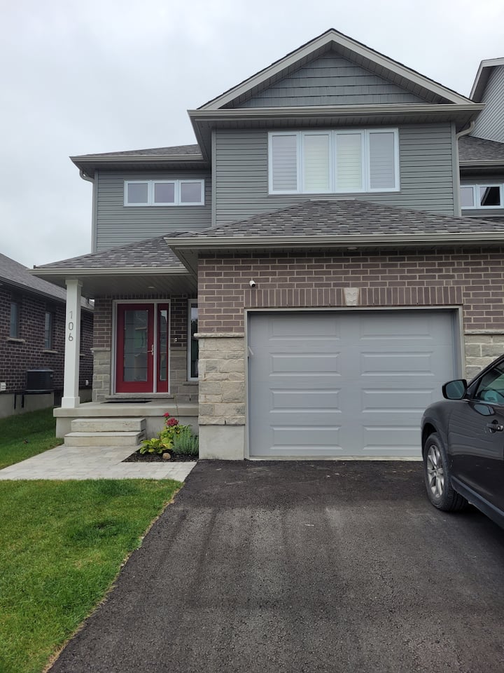 Palmerston Retreat - Listowel