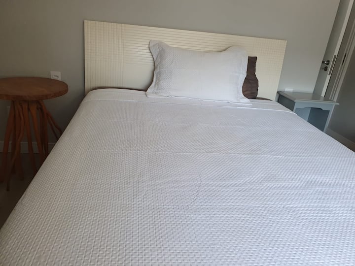 Suíte Em Santos à 100mt Da Praia - Santos