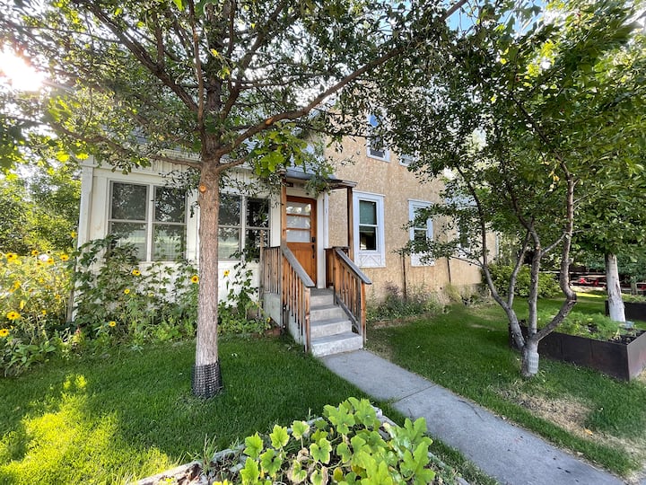Best Location In Downtown Bozeman - Bozeman, MT