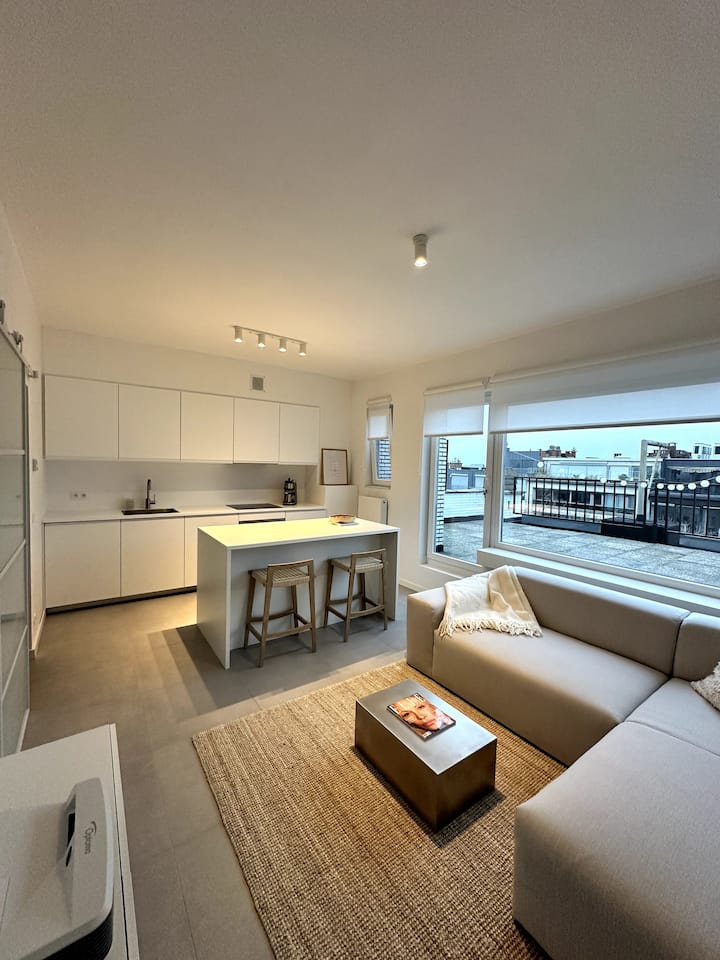 Gloria & Thomas Tiny Penthouse! - Antwerpen