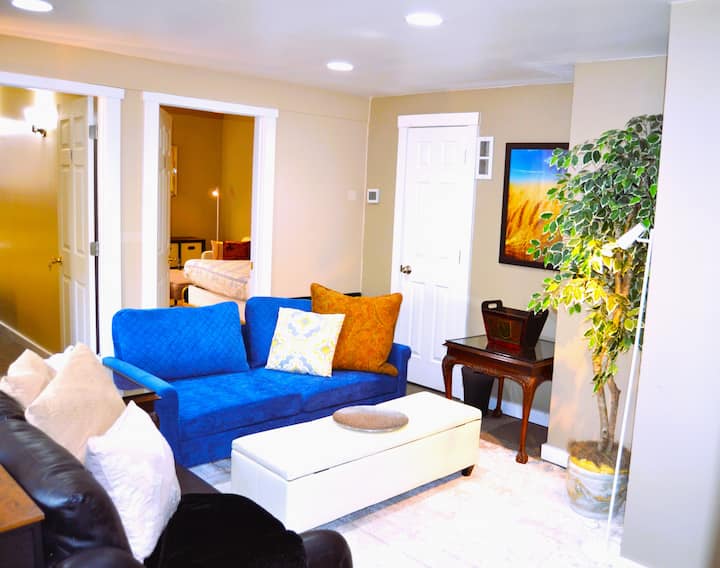 Cozy Nest 5-a Fully Furnished Room For Rent - Grand Forks, ND