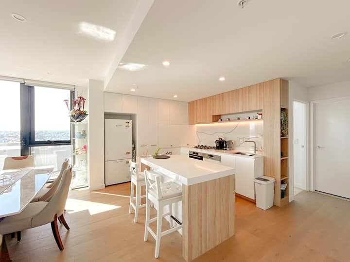 Stayau Elegant 3br Penthouse With Stunning Views - Box Hill