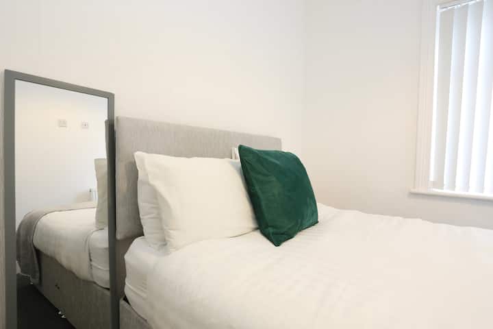 Ice Blast 1 Bed Pleasure Beach -