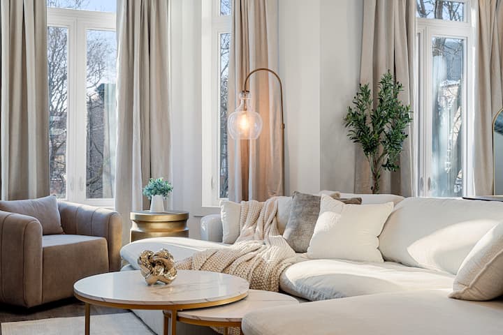 Luxury 2bd Wicker Park Condo - Prime Location! - Chicago