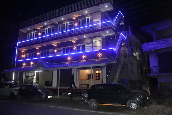 1.holidays In Himalayas - Mandi