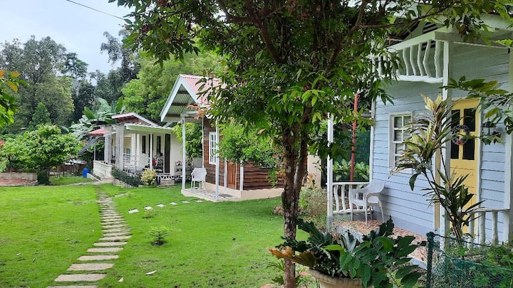 Tiny Farm Cottages In South Cebu, The Philippines - Argao
