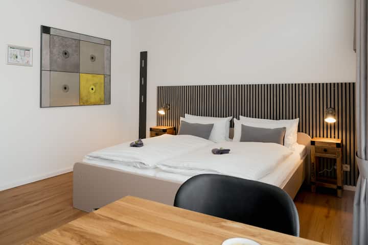 Modernes, Großzügiges Zimmer Nr.1 Mit Eignem Bad - Köln