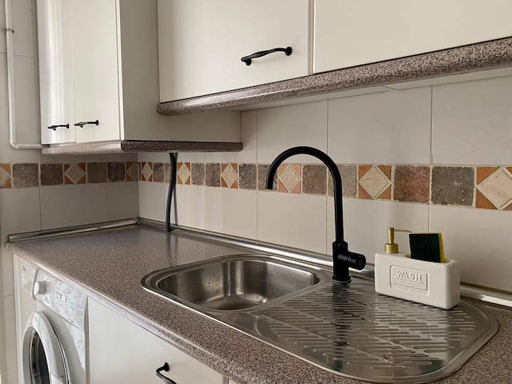 Centrally Located Flat Near The Picasso Museum - 말라가