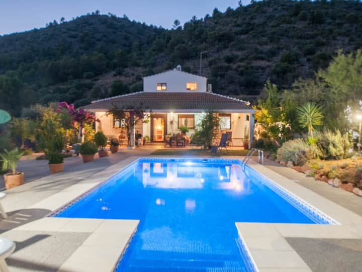 Villa En Naturaleza Algodonales 151 By Mila Prieto - Algodonales