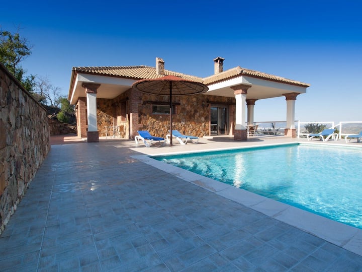 Villa Entre Sueños 12 By Mila Prieto - El Gastor