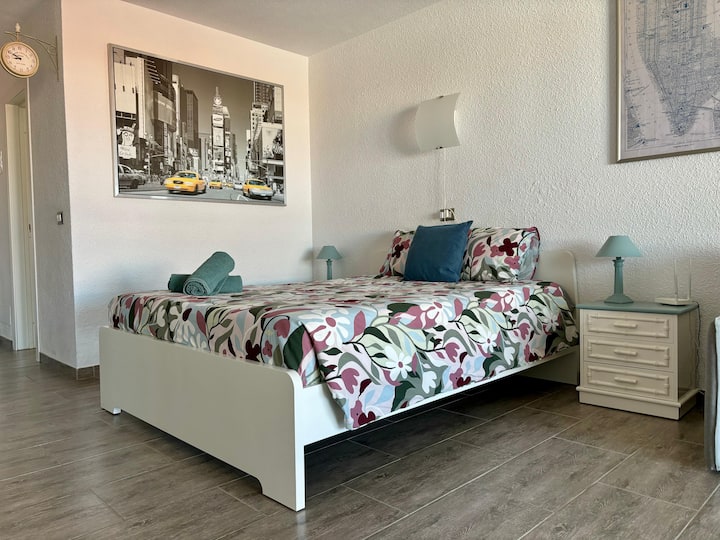 Luminoso Monolocale In Port Royale - Los Cristianos