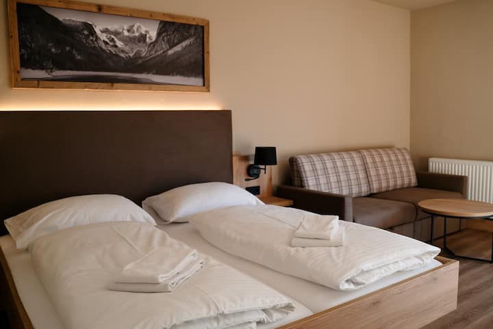 Charming Modern Accommodation Near Hallstatt 201 - Hallstatt