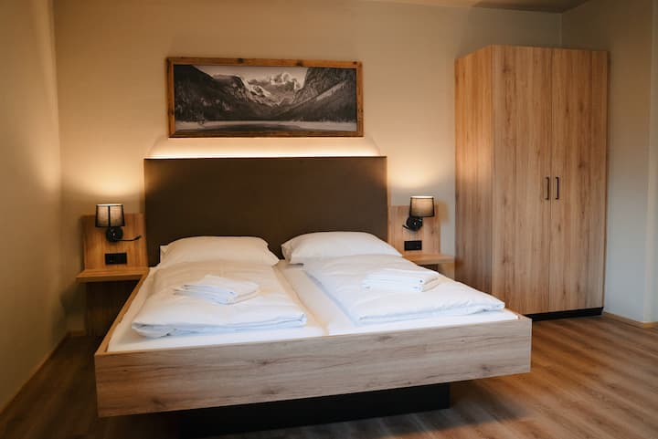 Charming Modern Accommodation Near Hallstatt 202 - Hallstatt