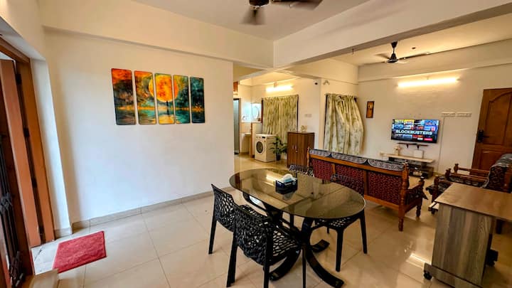 Cityscape: Breezy Urban Retreat - ティルバナンタプーラム