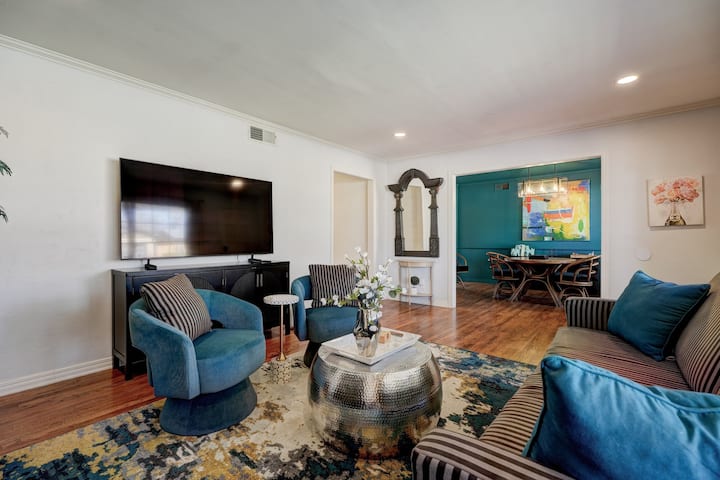 Glam Getaway In The Heart Of Okc - Oklahoma City, OK