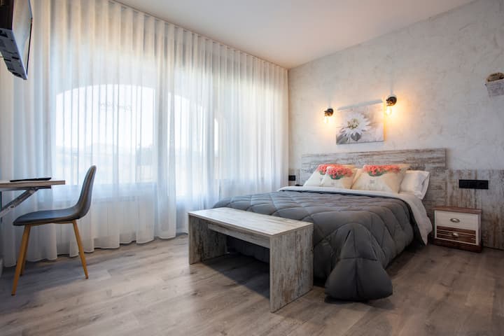 Masia Vidra - Torelló