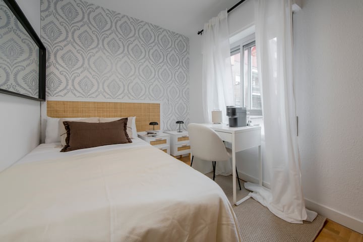 Habitación Privada Paseo Castellana (Cama105cm) - San Sebastián de los Reyes