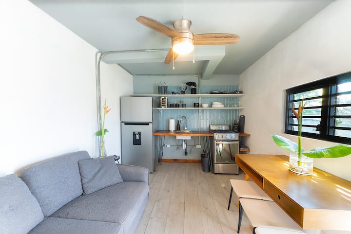 Minimalist 1br In Great Location - Isabela