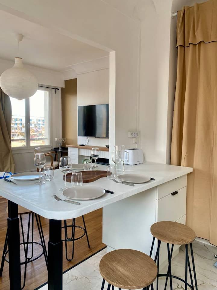 Appartement Cosy En Centre-ville - ibis Styles Calais Centre