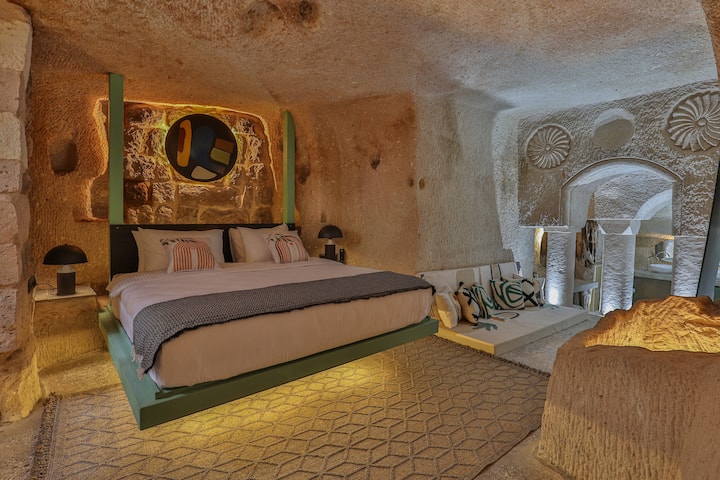 Suite Troglodyte De Luxe Avec Piscine Rouge Privée - Turkey