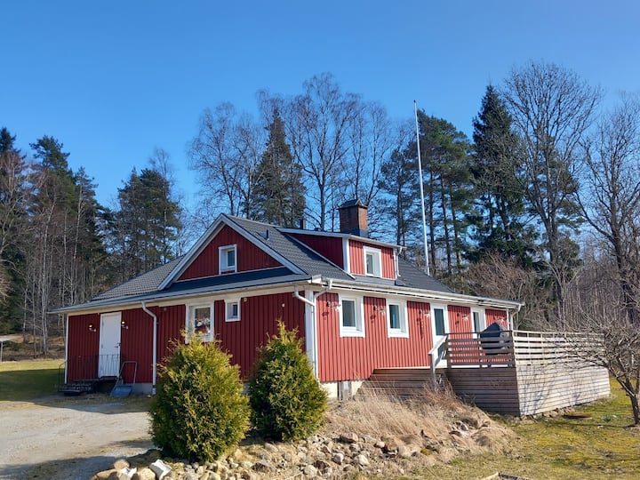Undervåning Av Lantligt Boende - Vårgårda