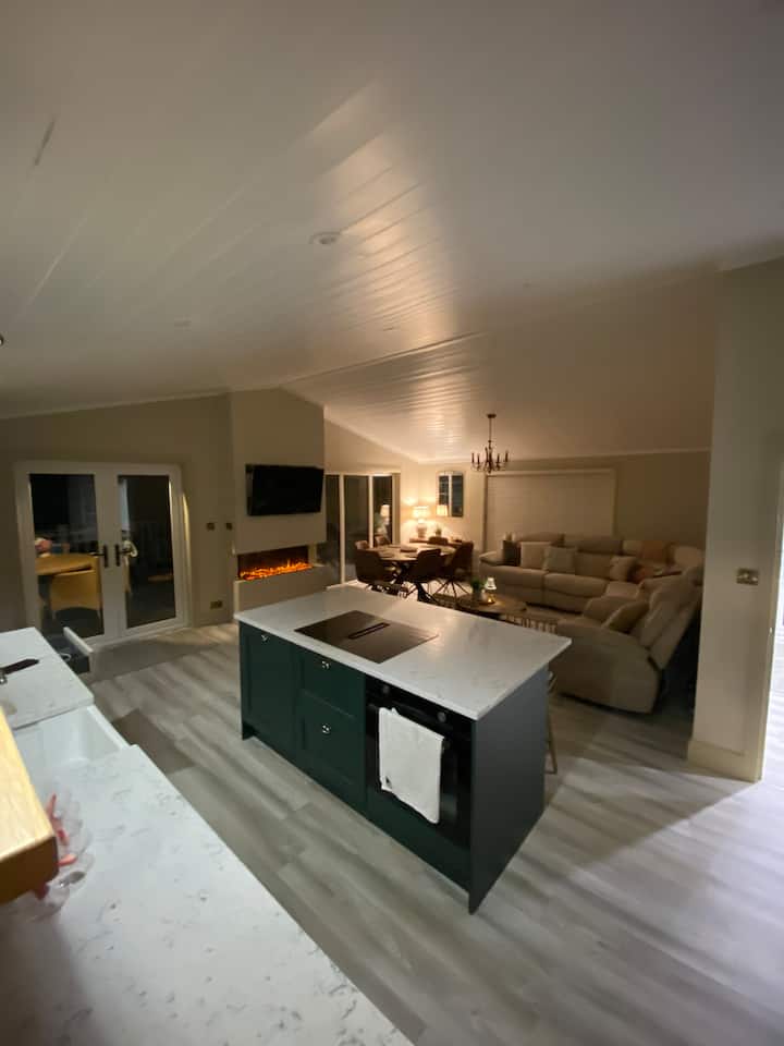 Mill_quarter Lodge - County Donegal, Ireland