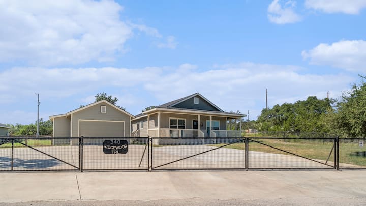 3 Mins To Lake - King Master - Grills And Fire Pit - Canyon Lake, TX