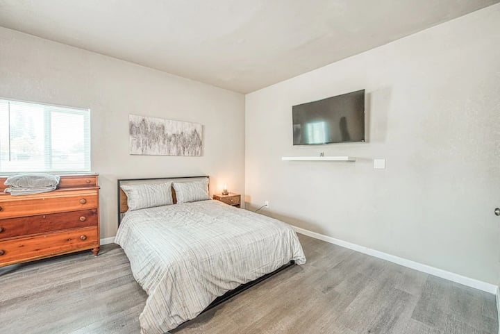 Cozy Studio In Fresno – Convenient & Comfy Stay - Fresno, CA