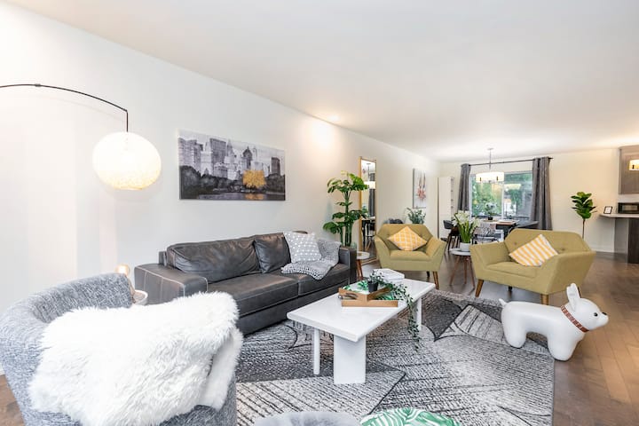 Cozy 5 Beds Townhouse For Family Close To Mtl Dt - Chambly