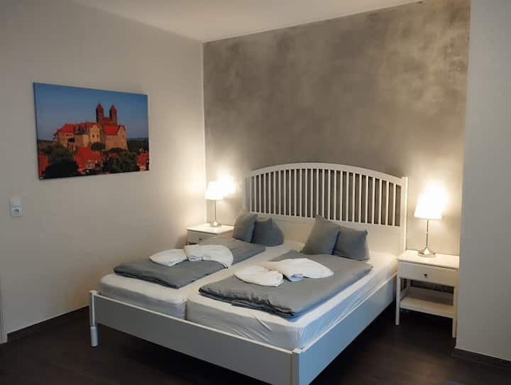 Classic Double Room #Breakfast #Wellness #Harz #Tv - Quedlinburg