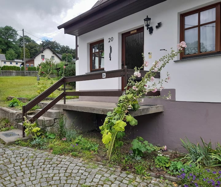 Ein Ruhiges Dorfhaus Mit Sauna - Germany