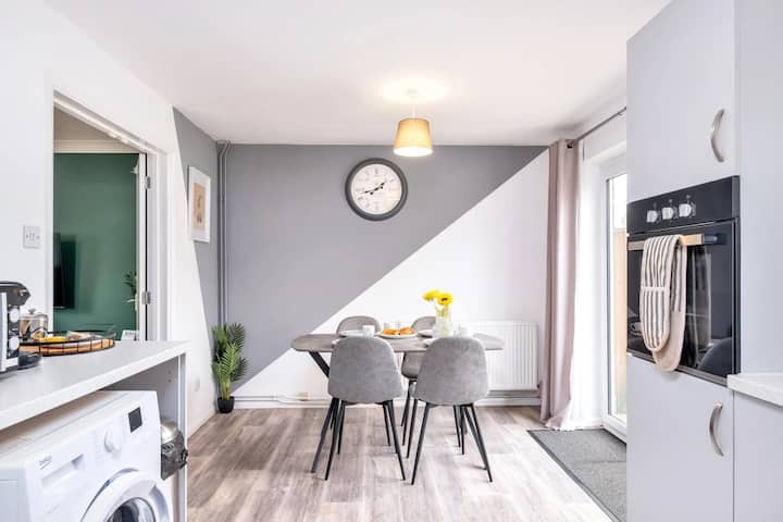 3 Bedroom House For Long Stays - Peterborough, Royaume-Uni