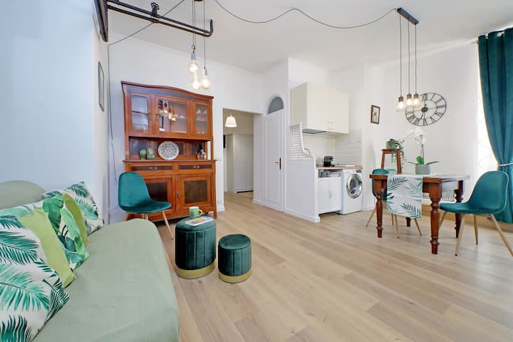 Domus Al Colosseo By Luxury Getaways - Rzym, Włochy