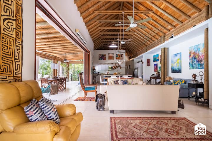 Espectacular Topspot® De 450 M² En Anapoima! - Anapoima