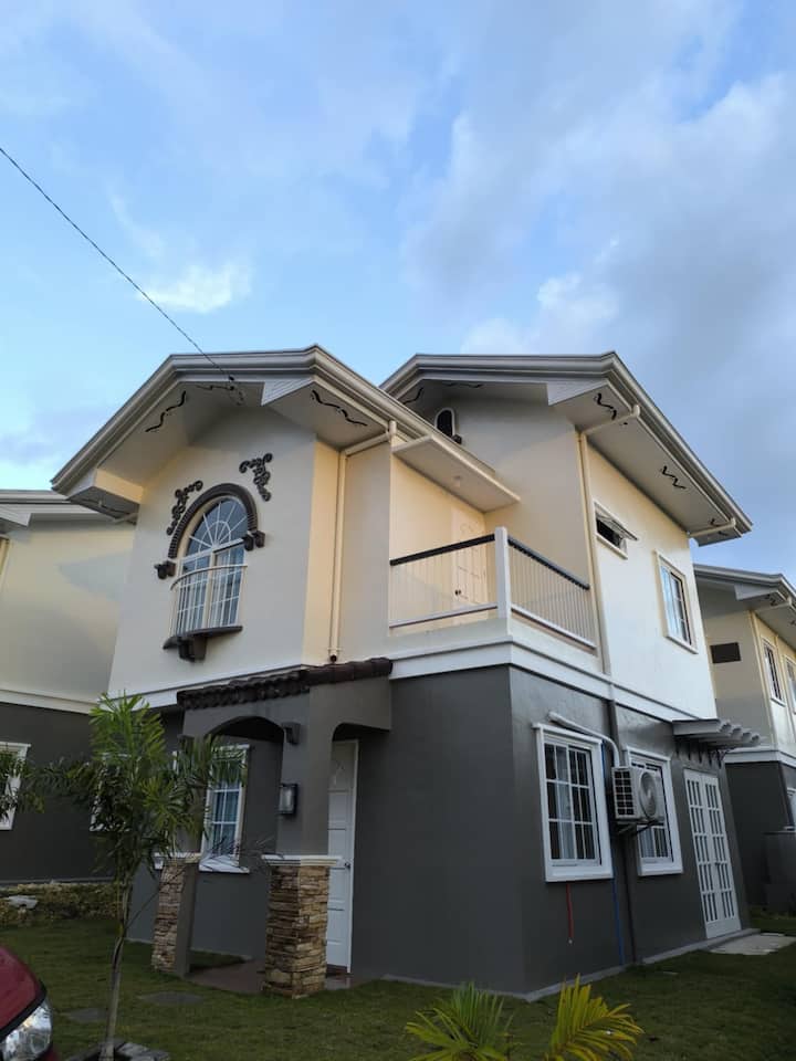 New House, Quiet Gated Community - Panglao