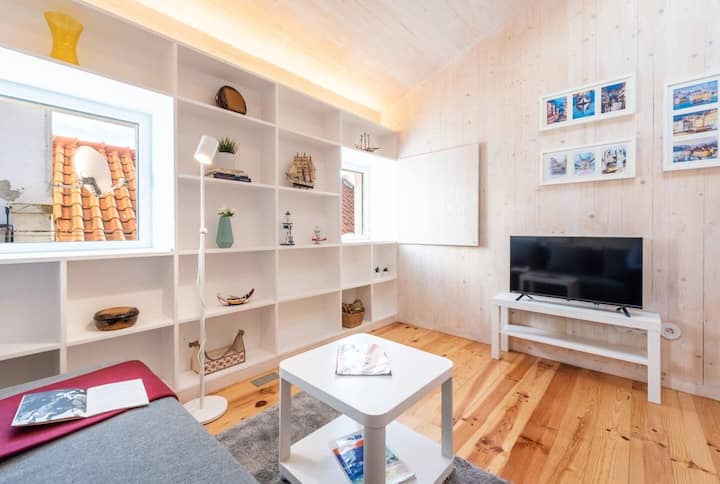Apartamento úNico E Acolhedor Em Alfama - Lisbon