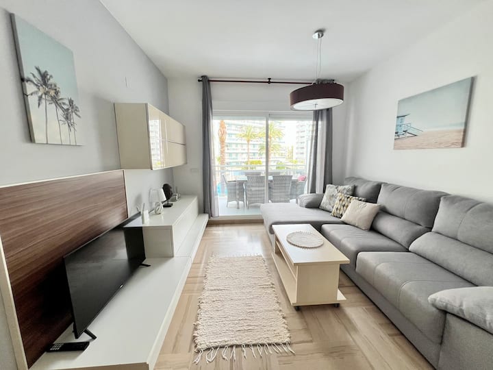 Modern Apartment With A Big Pool And Free Parking - Gandia