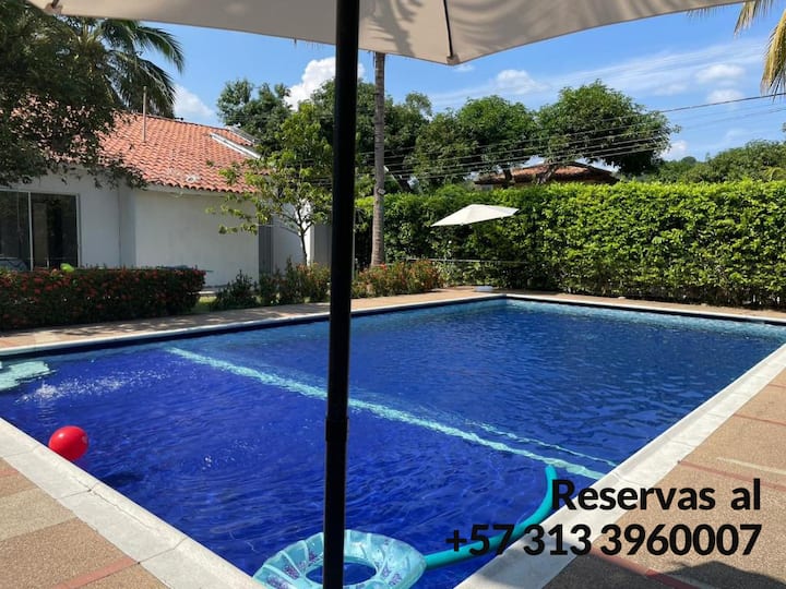 Casa En Melgar Con Piscina Y Aire Acondicionado - Melgar